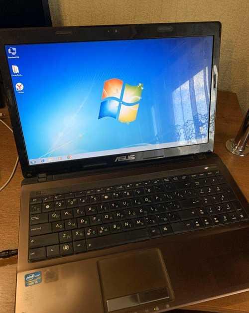 Asus K53SJ (Core i5, GeForce GT 520M)
