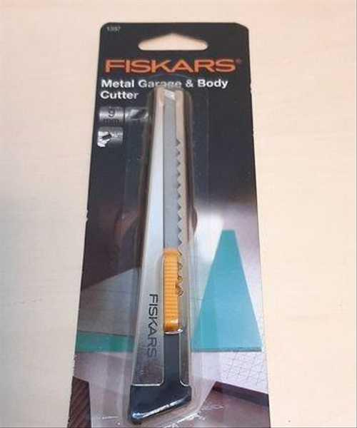 Нож канцелярский с фиксатором Fiskars