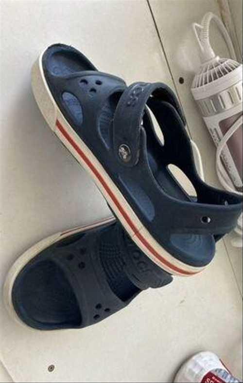 Сандали crocs крокс j1