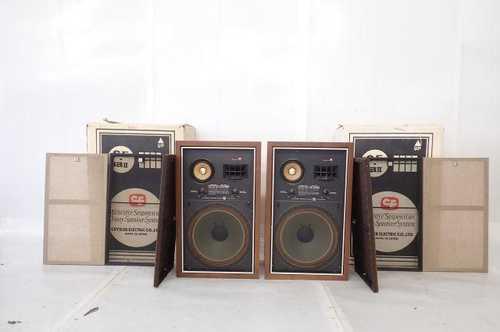 Chrysler Living Audio CE-1acII