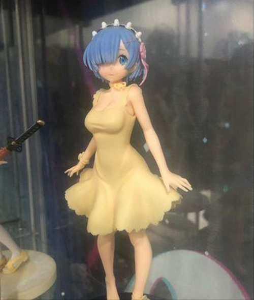 Аниме фигурка Rem