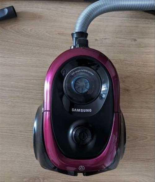 Пылесос Samsung SC18M2110SP