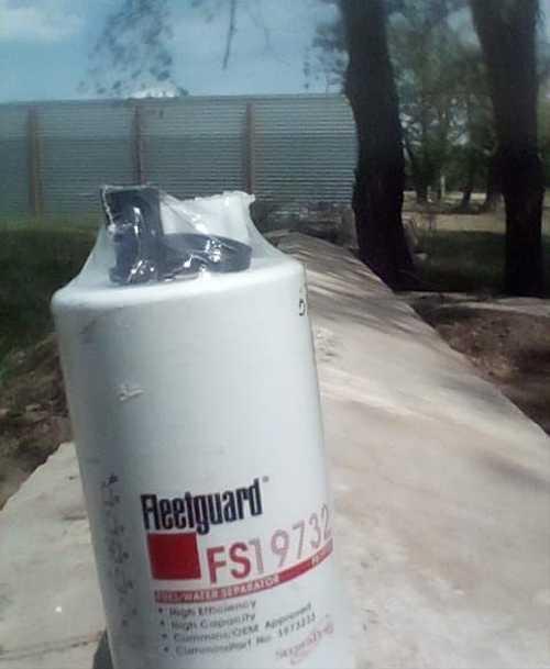Фильтр топливный Fleetguard FS19732