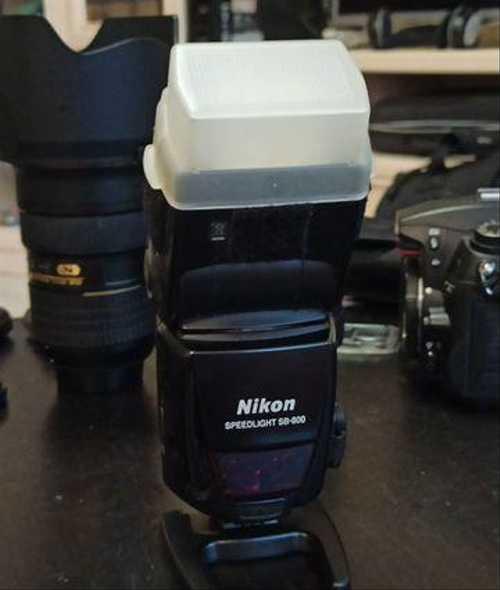 Вспышка Nikon speedlight SB-800