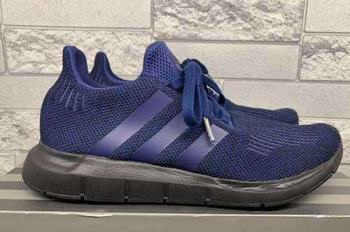 Кроссовки Adidas Swift Run