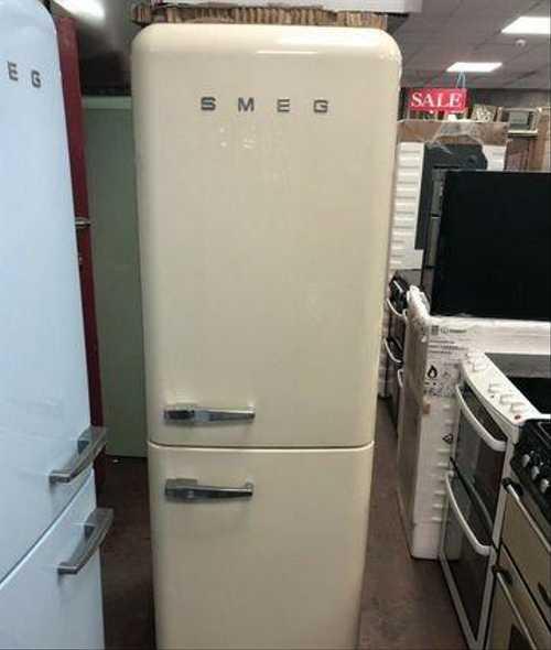Холодильник Smeg FAB32P4 50s Retro Style