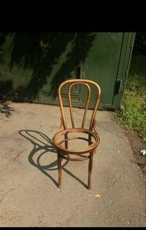 Старинный стул тонет