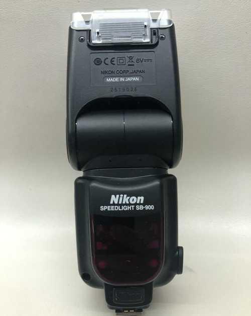 Вспышка Nikon SpeedLight SB-900