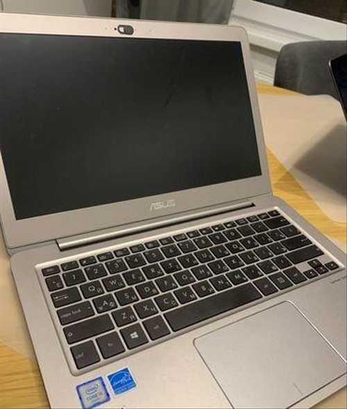 Ноутбук Asus Zenbook UX330UA