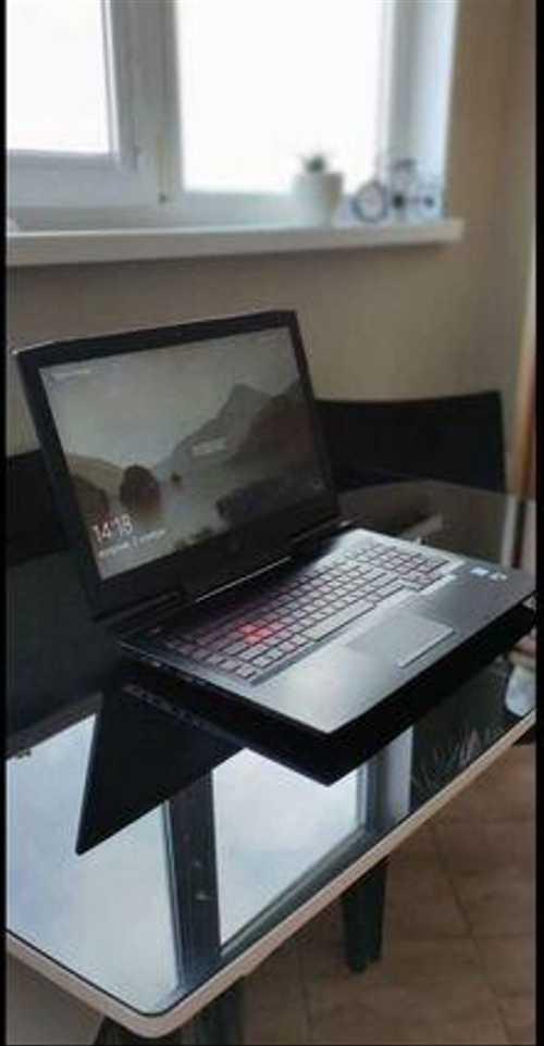 Hp omen 17.3" Core i5