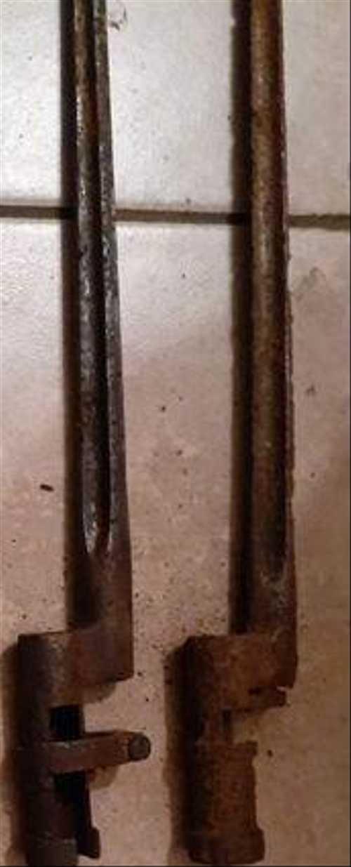 Иголка, 1 царская ранняя с хомутом и нож