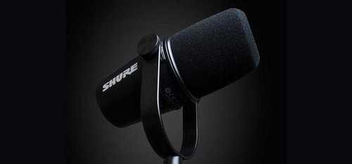 Студийный микрофон shure MV7-K
