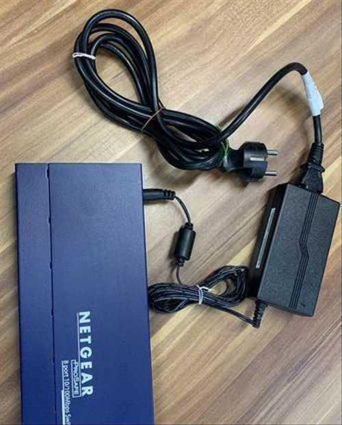 Коммутатор netgear FS108P