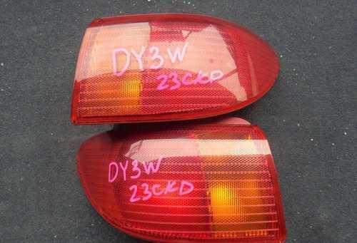 Стоп-сигнал Mazda Demio DY3W L