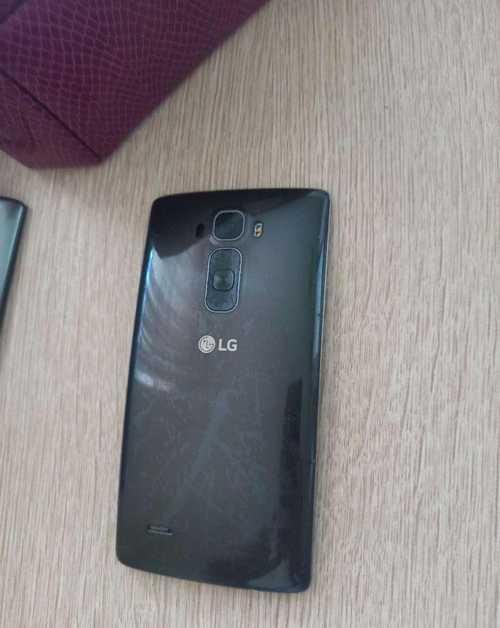 Телефон LG Flex 2