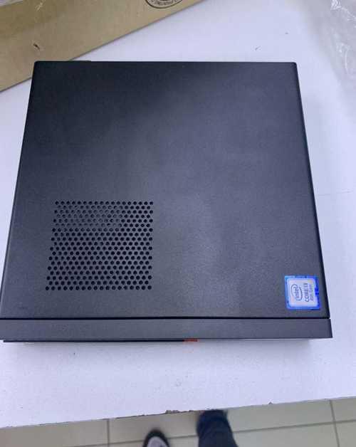 Lenovo ThinkCentre m920x