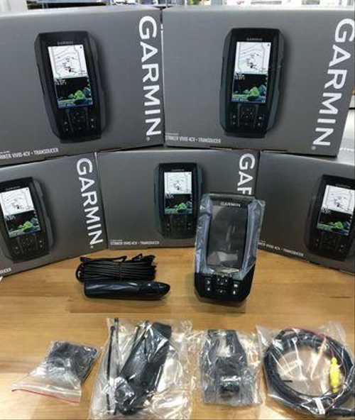 Эхолот Garmin Striker Vivid 4cv RU с датчиком GT20