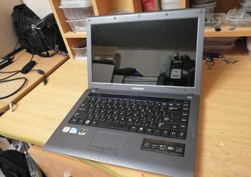 Ноутбук Samsung 14", T4400, 2gb ram, 250gb hdd