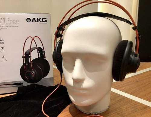 Наушники AKG