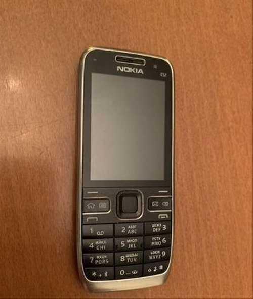 Телефон Nokia E52-1
