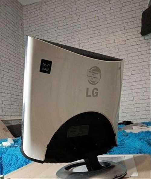 Монитор LG L1740PQ