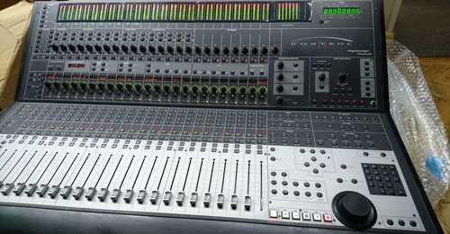 Control 24 Digidesign
