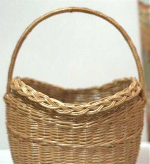 Овальные корзины из ивовой лозы с ручками