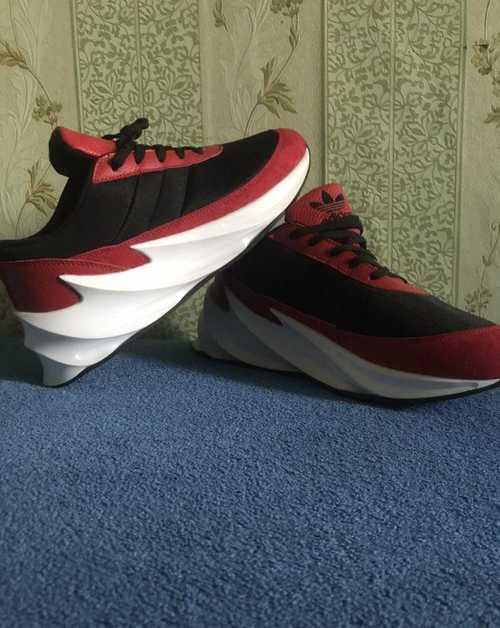 Кроссовки Adidas Sharks