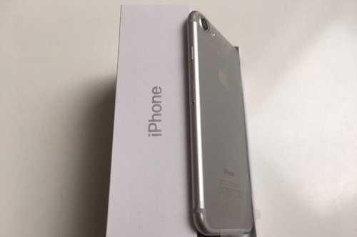 iPhone 7 Silver как Новый