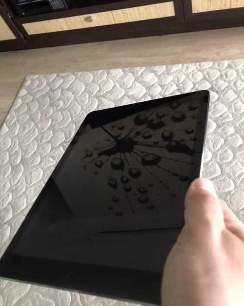 iPad Air WiFi cell 64GB Space Gray