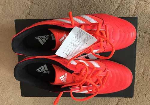 Бутсы, бампы, футзалки adidas