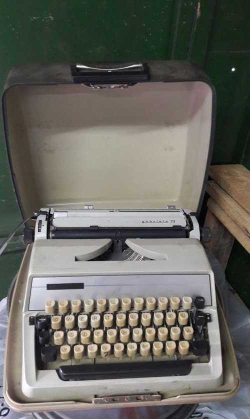 Печатная машинка Triumph Gabriele 25