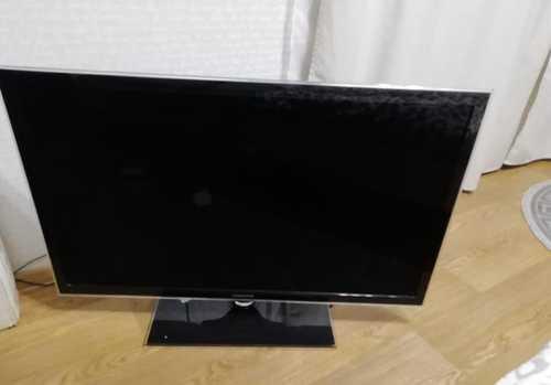 Продам телевизор Samsung UE40D5000