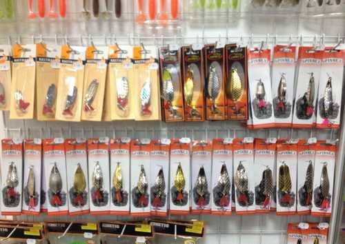 Продаю блесна Атом в ассортименте