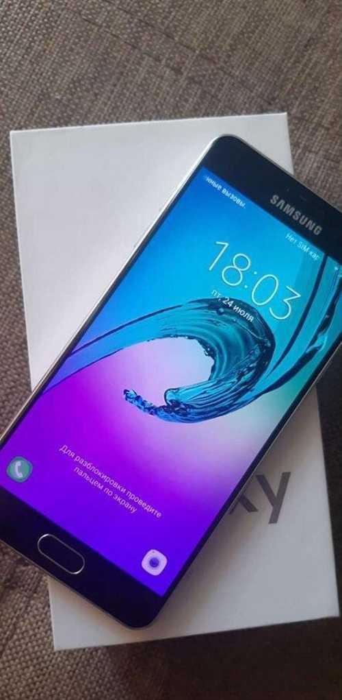 Телефон Samsung А5