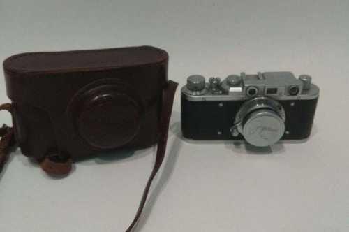 Плёночный фотоаппарат зорький