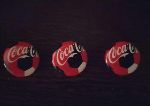 Значки Coca-Cola 2018 чм