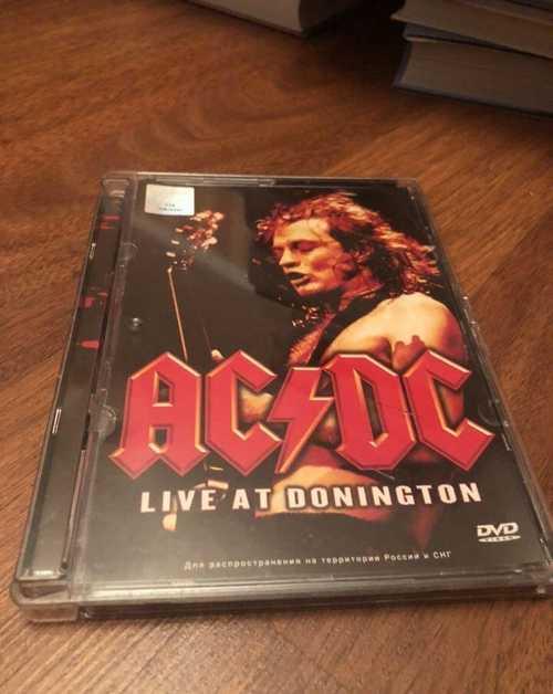 AC/DC концерт в Донингтоге (на DVD)