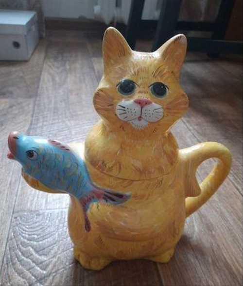 Чайник кот с рыбкой