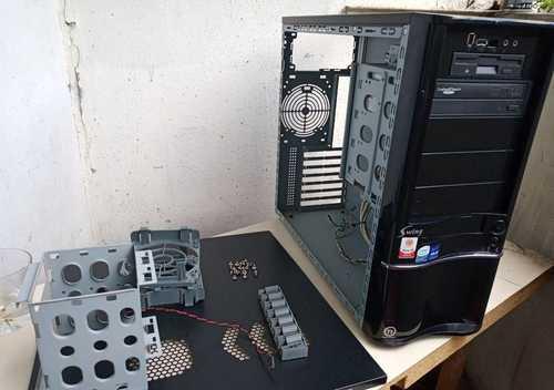 Thermaltake Swing, большой, + болтики и кейсы
