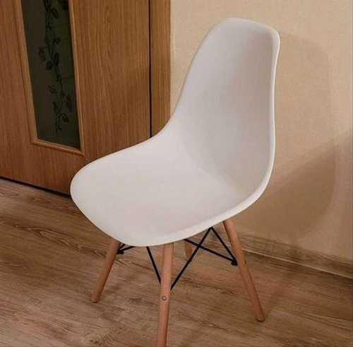 Стул Eames (Эймс)