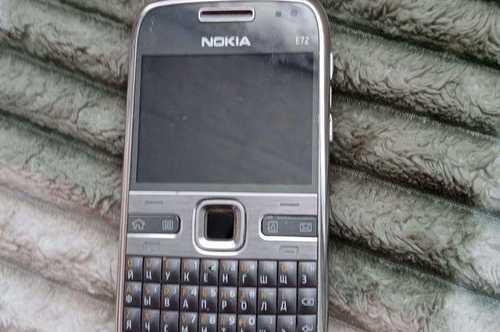 Телефон Nokia Е72