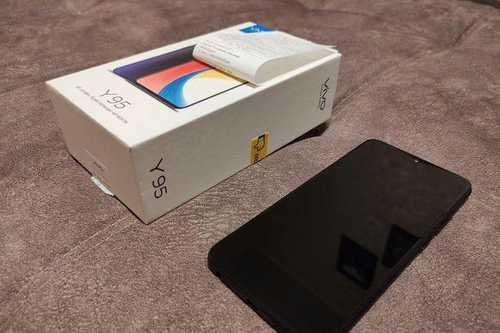 Смартфон Vivo Y95