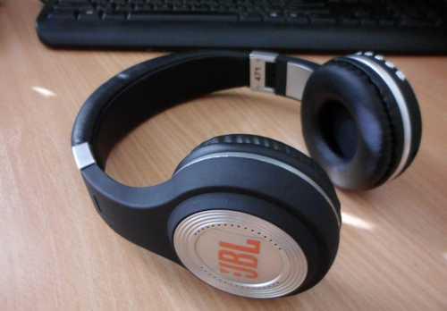 Беспроводные наушники JBL 471