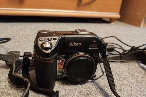 Nikon coolpix 8400