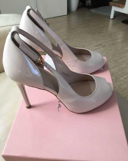 Кожаные туфли Эконика