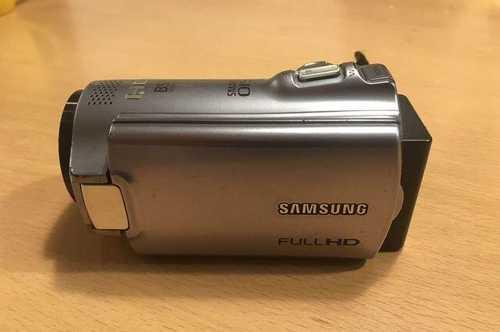 Видеокамера Samsung HMX-H200 + чехол