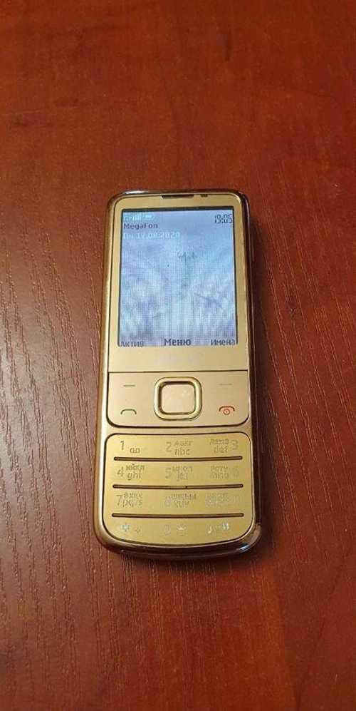 Телефон Nokia 6700c