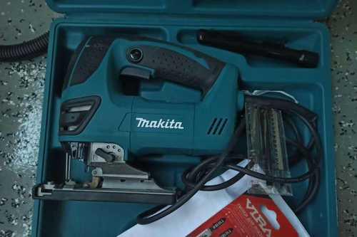 Лобзик Makita 4350CT Финляндия