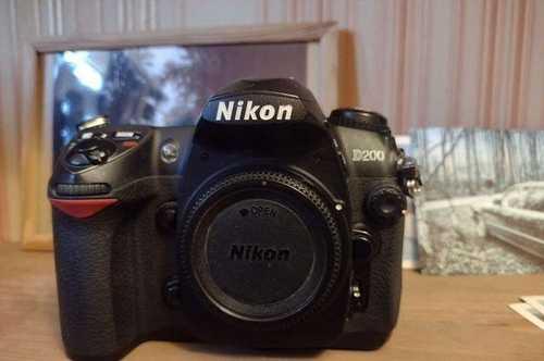 Зеркальный фотоаппарат nikon d200 body